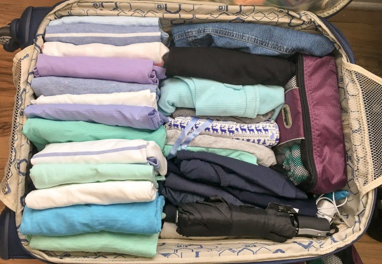 How to Pack using the KonMari Method | 5 Travel Tips